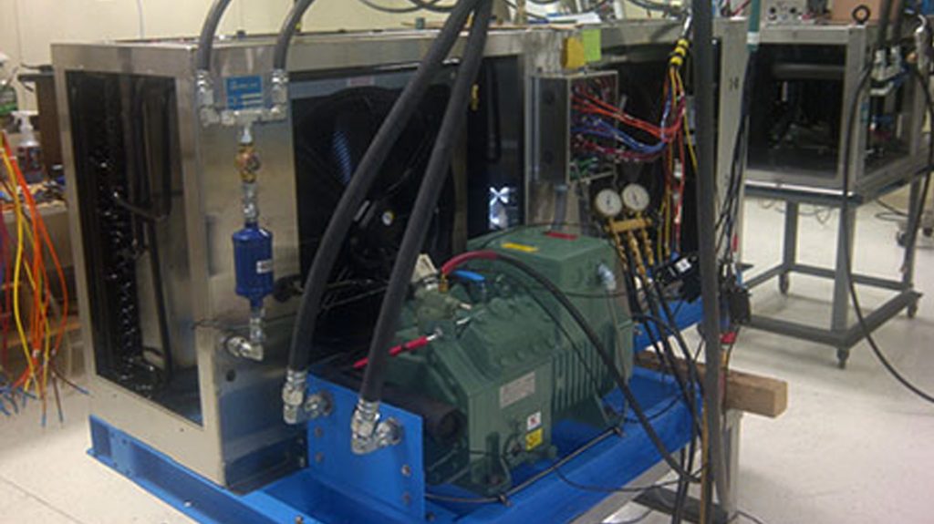 Lintern Corporation | Industrial & Severe Duty Air Conditioners